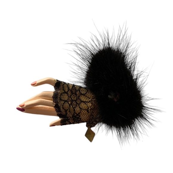 Vintage | Jewelry | Vintage Hand Brooch With Mink Trim | Poshmark